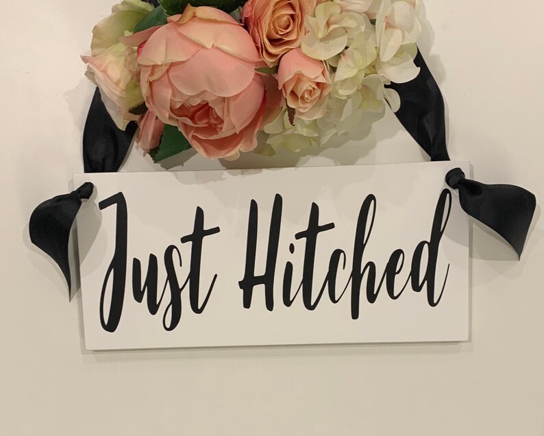 Just Hitched Wedding Sign-wood Wedding Sign-12x - Etsy