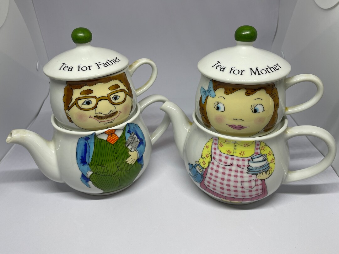 Japanese Vintage Grandma and Grandpa Tea Pots With Cups, Tea for Two ...
