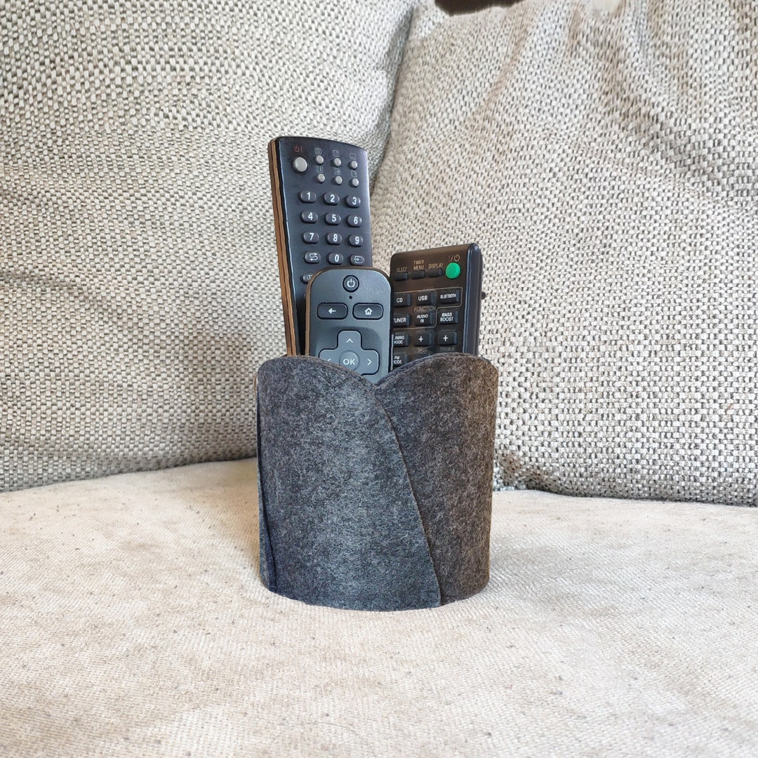 Felt Remote Control Holder, Soft Remotes Caddy, Round TV Remote Control ...
