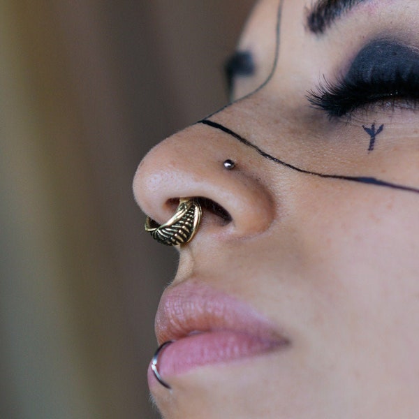 Alien Piercing - Etsy