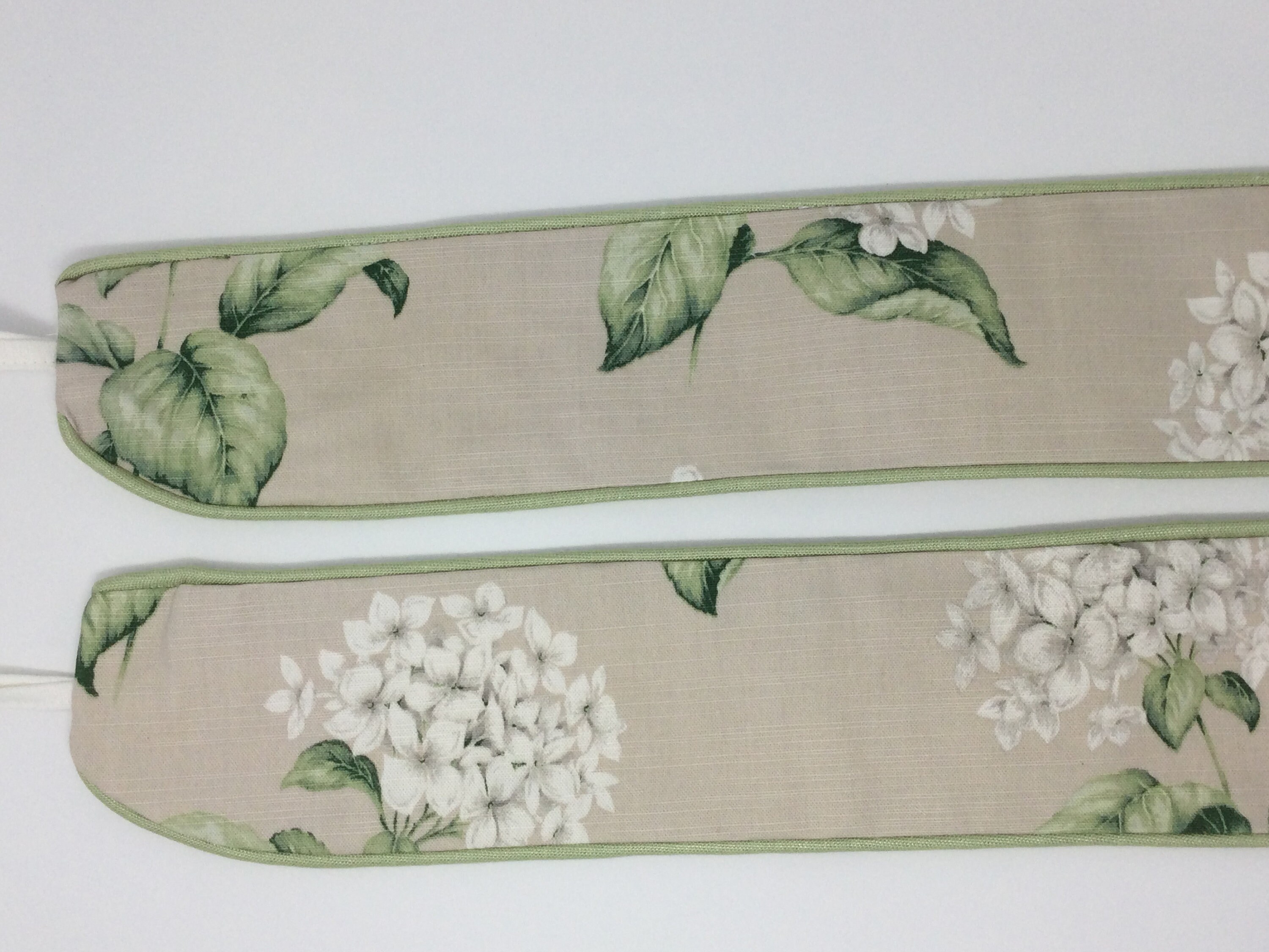 Laura Ashley Heligan Hydrangea Linen Handmade Pair of Curtain Tie Backs ...