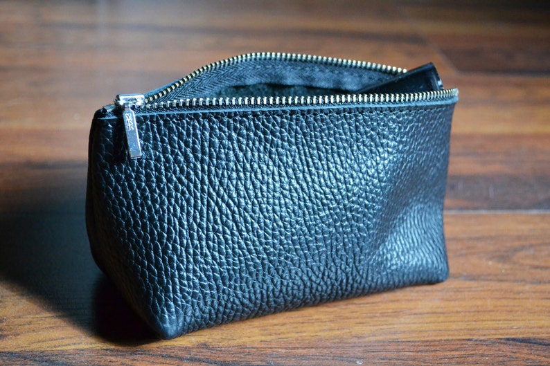 LEATHER POUCH Bag - Aesthetic Pouch - Black Leather Makeup Bag ...