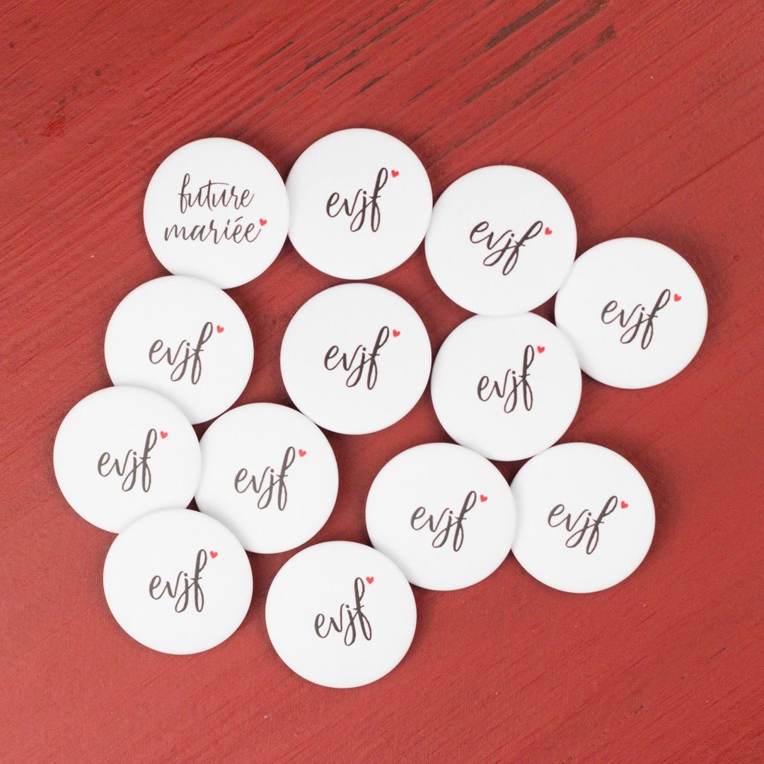 12 Bachelorette Party Badges 1 Bride-to-be - Etsy