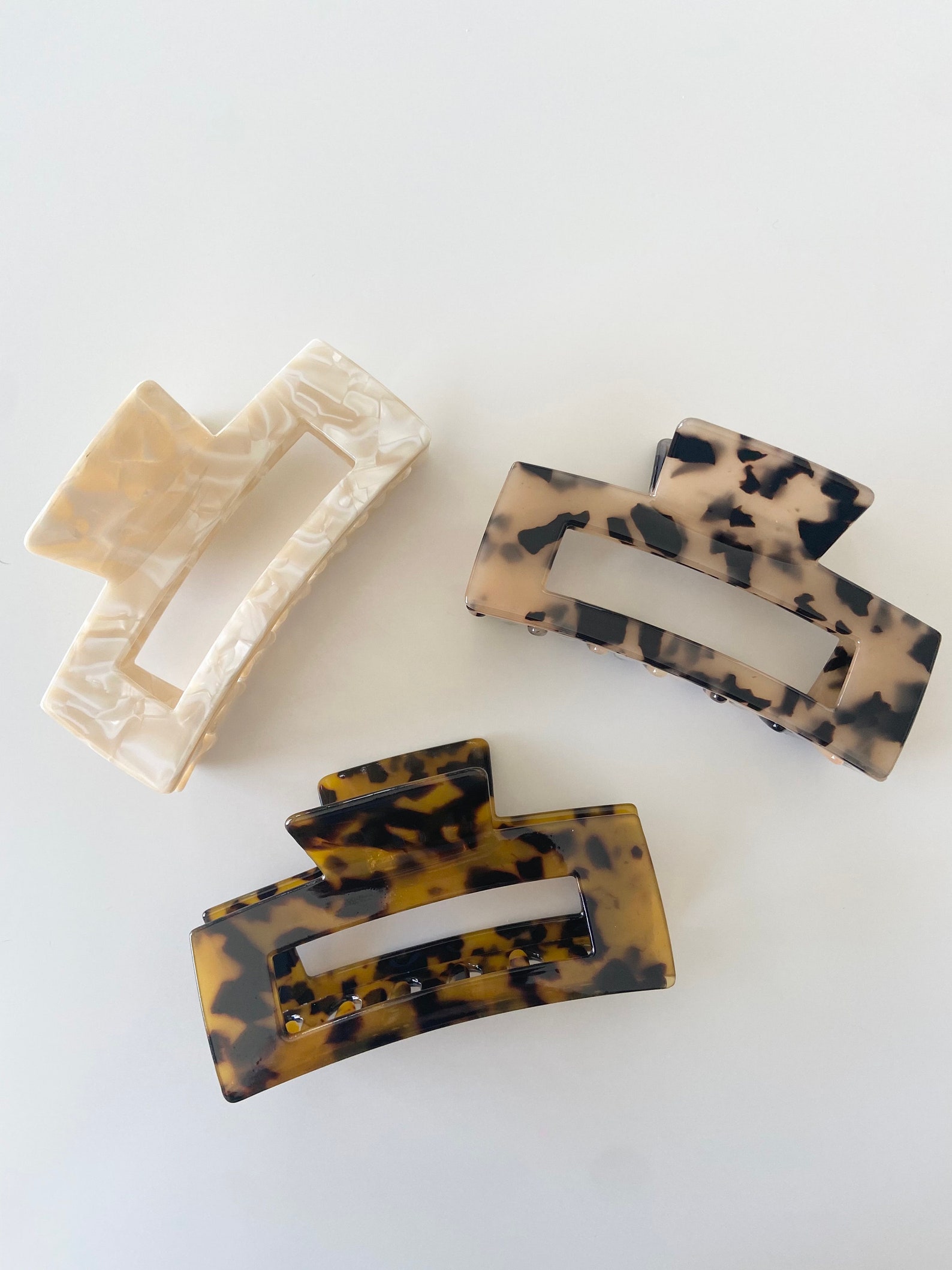 Medium 4 Inch Hair Claw Thick Hair Claw Clip / Tortoise Hair - Etsy