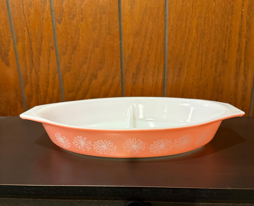 Pyrex Pink Daisy 1 1/2 Quart Divided Casserole Dish - Etsy
