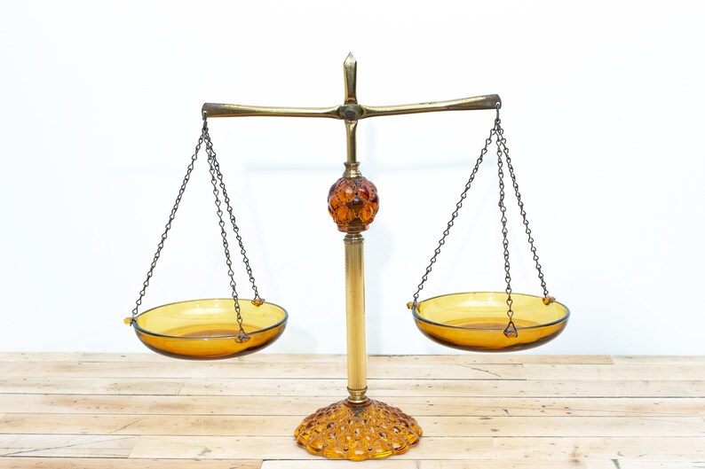 Art & Collectibles Sculpture Vintage Scales of Justice Balance Scale ...