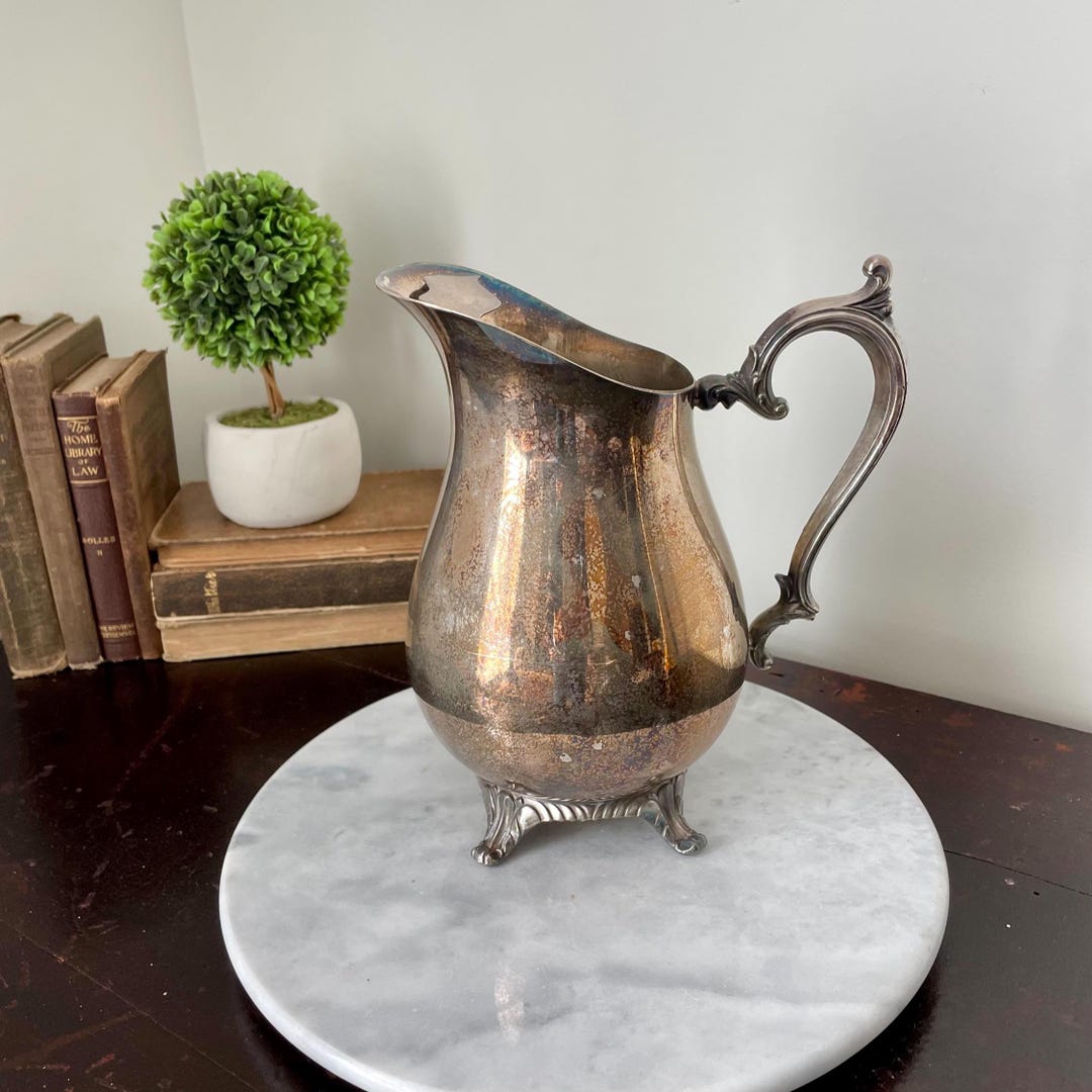 Vintage Aged Patina WM Rogers Silver Footed Beverage Pitcher With Ice ...
