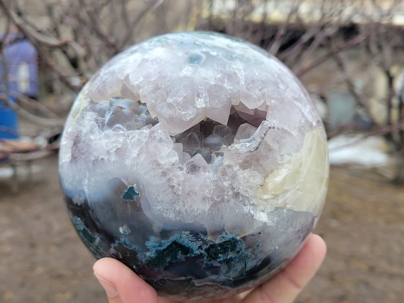 5.2134mm Rare Green Moss Agate Sphere 3000 Grams - Etsy
