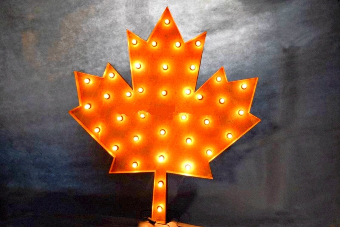 24 Metal Marquee Maple Leaf Sign Light up Maple Leaf Sign Symobol Mark ...