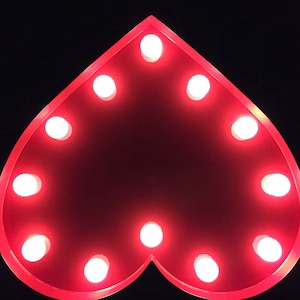 9" Metal Red Heart LED Metal Light up Love Sign Night Light Battery ...