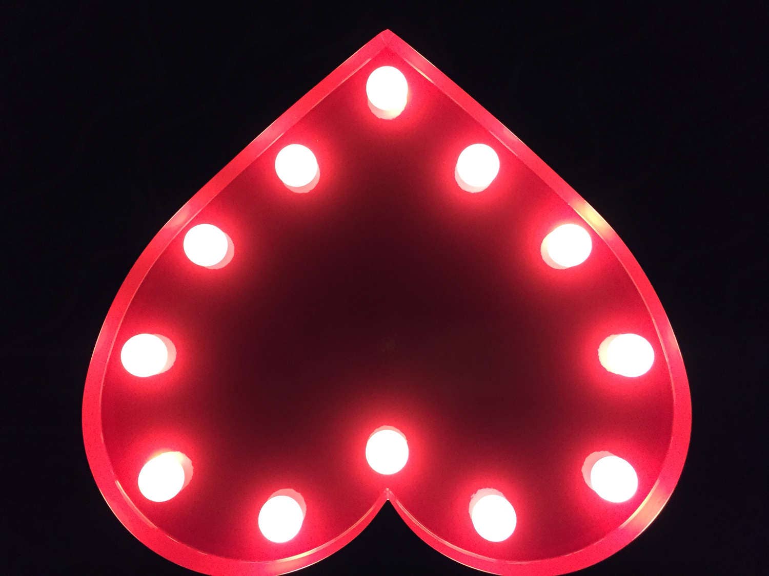 9" Metal Red Heart LED Metal Light up Love Sign Night Light Battery ...