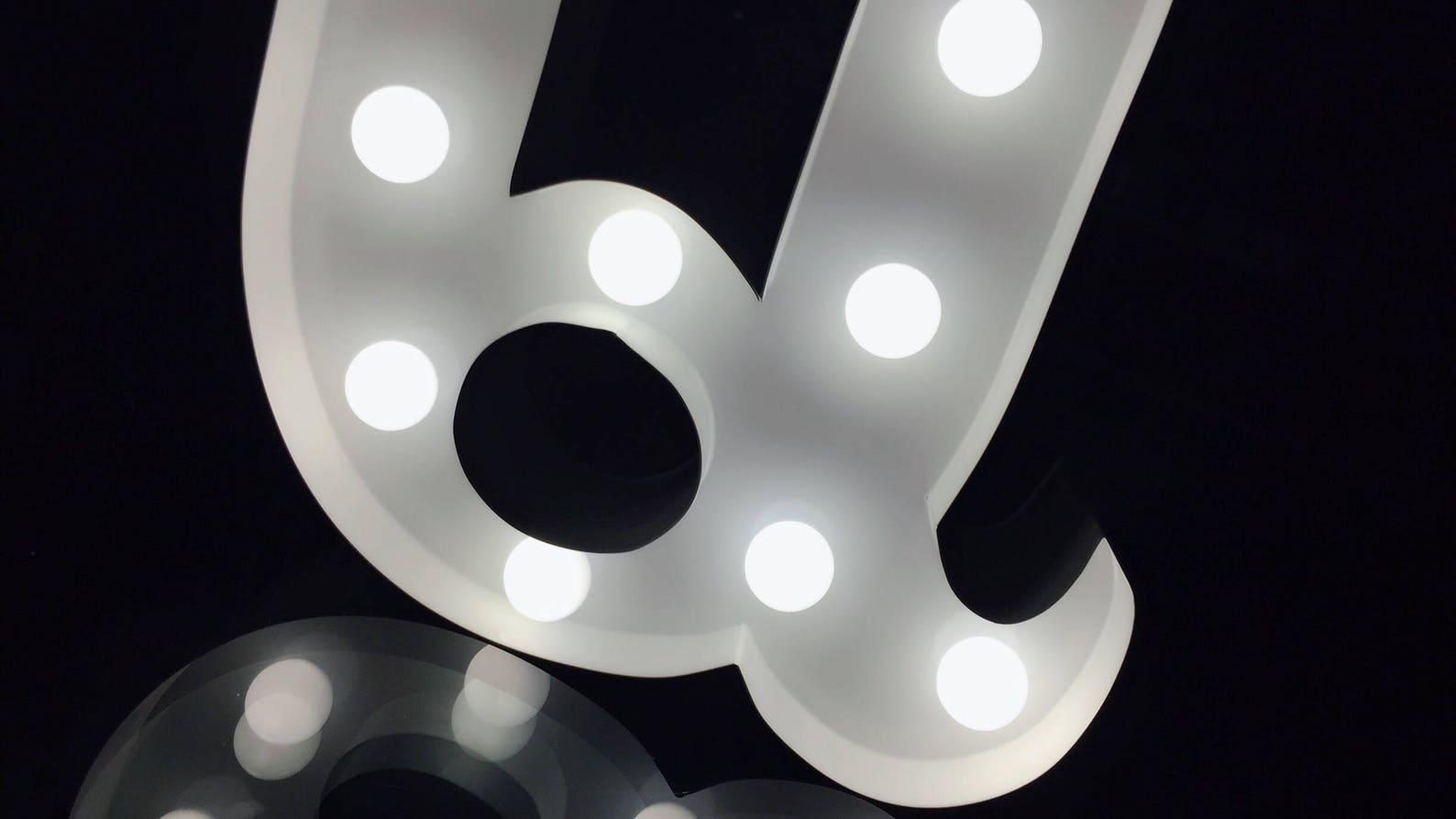 Metal White Initial Letter Q Marquee Letter Light 9"height Light up ...