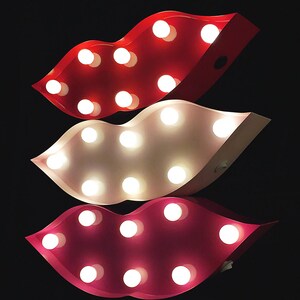 Big Metal Red Lip Light 12" Wide Lipsense Decor Valentines Gift Makeup ...