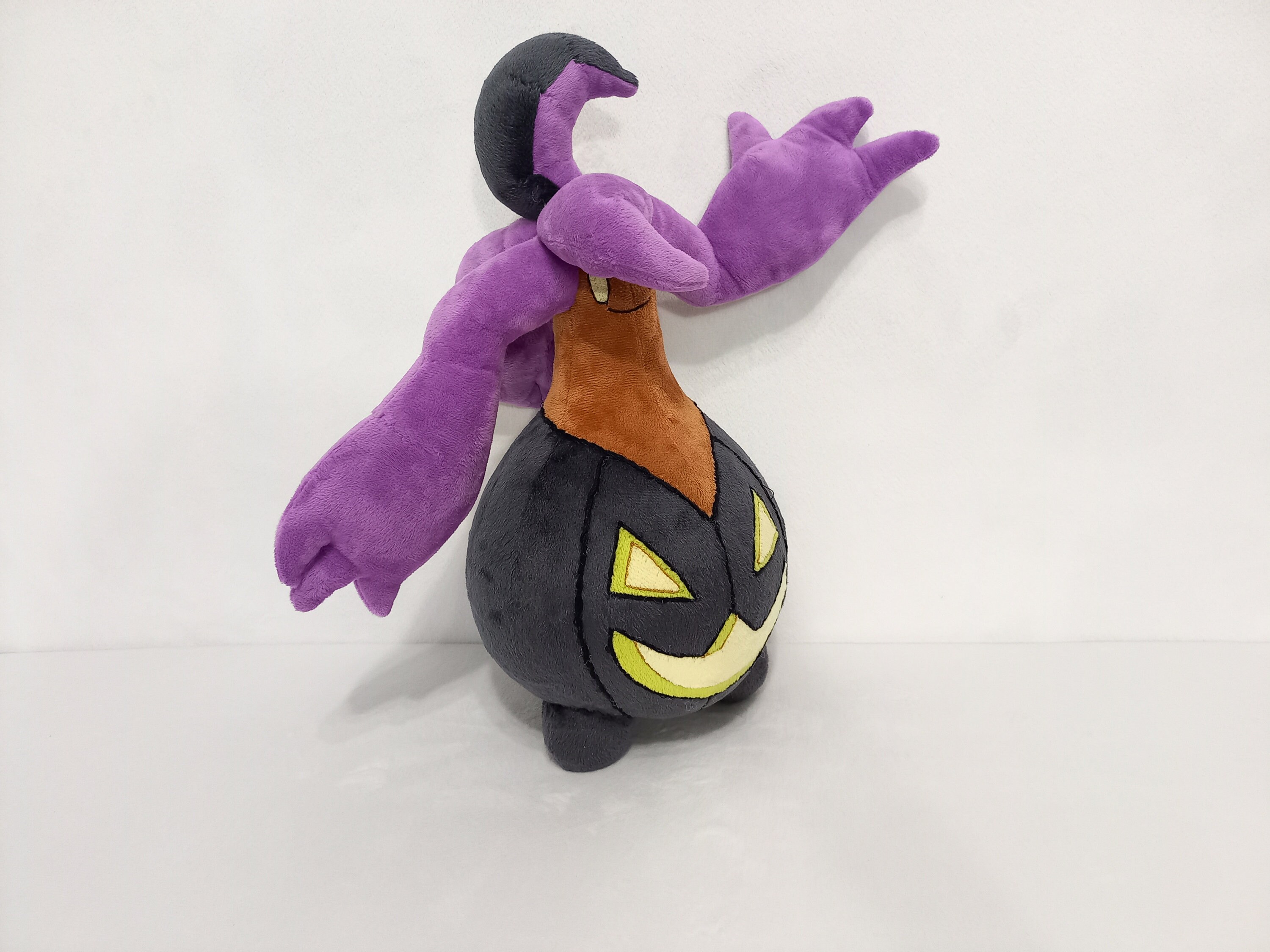Pokemon Gourgeist Plush