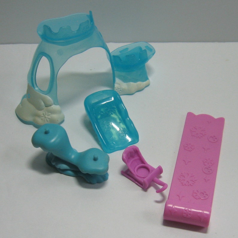 Vintage Early 2000s, Littlest Pet Shop, Pieces From LPS Arctic ...