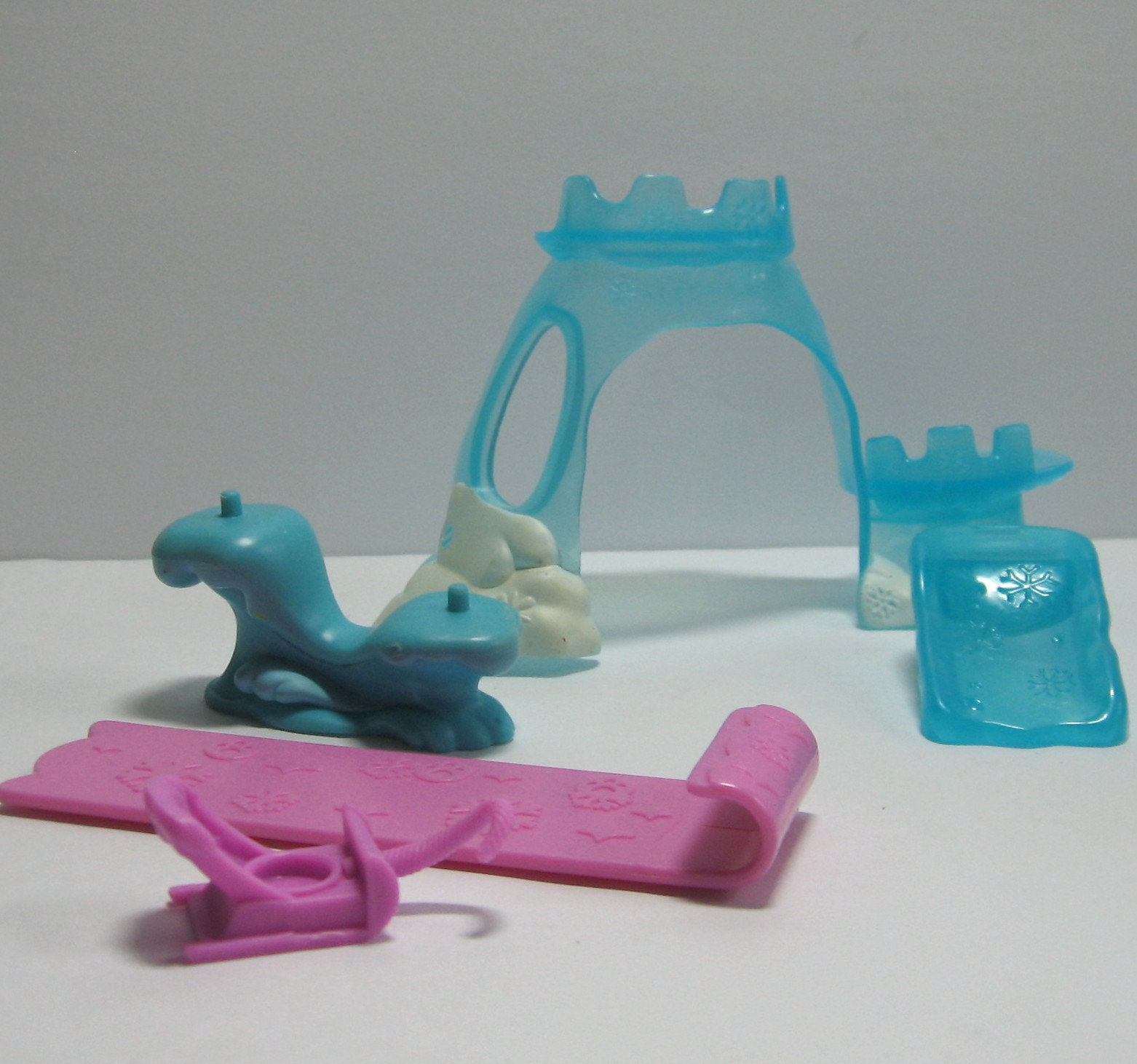 Vintage Early 2000s, Littlest Pet Shop, Pieces From LPS Arctic ...