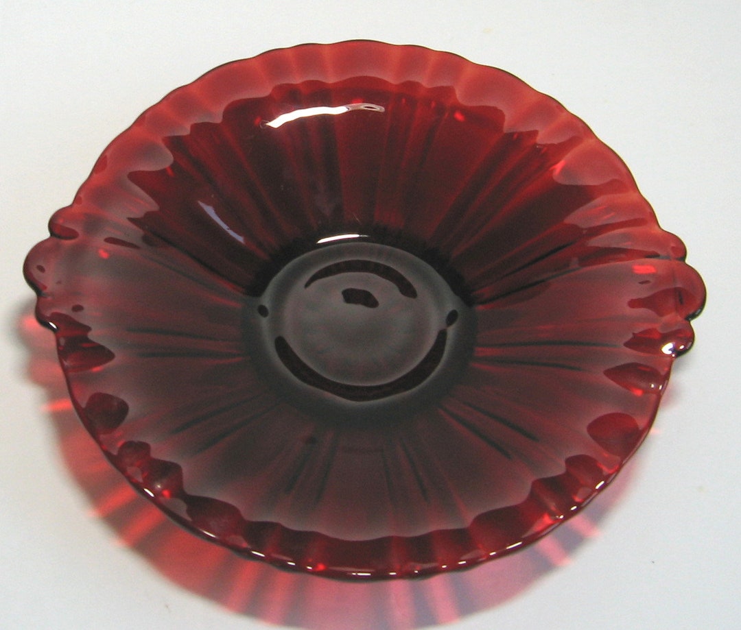 Beautiful Vintage 1960s Royal Ruby Red Anchor Hocking Glass, Fluted ...