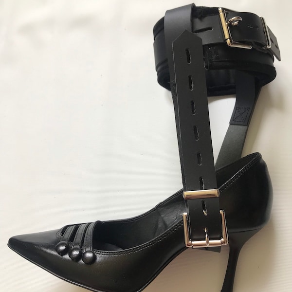 Restraint High Heel - Etsy
