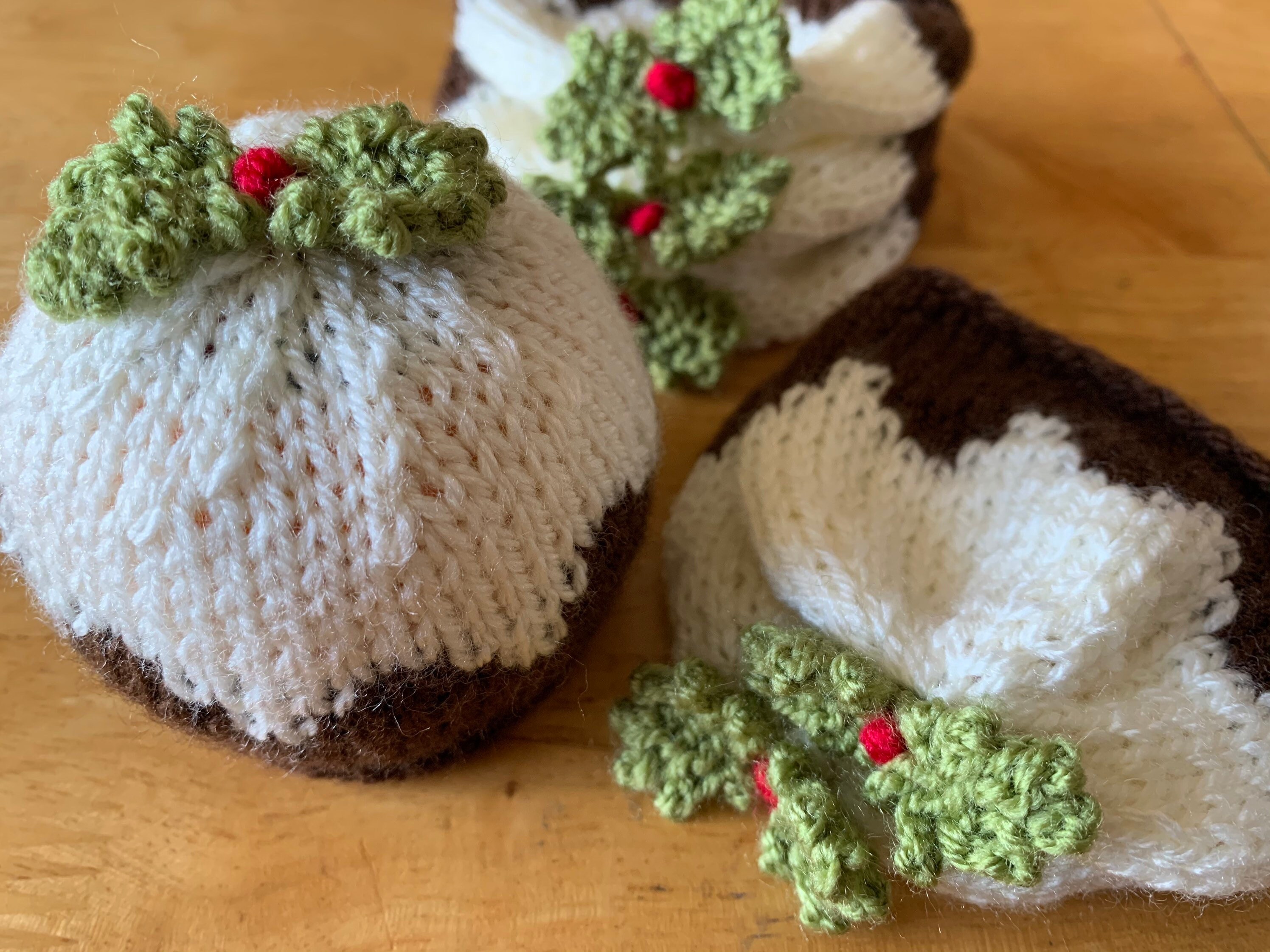 Digital Knitting Pattern: Christmas Pudding Chocolate Orange Cover ...