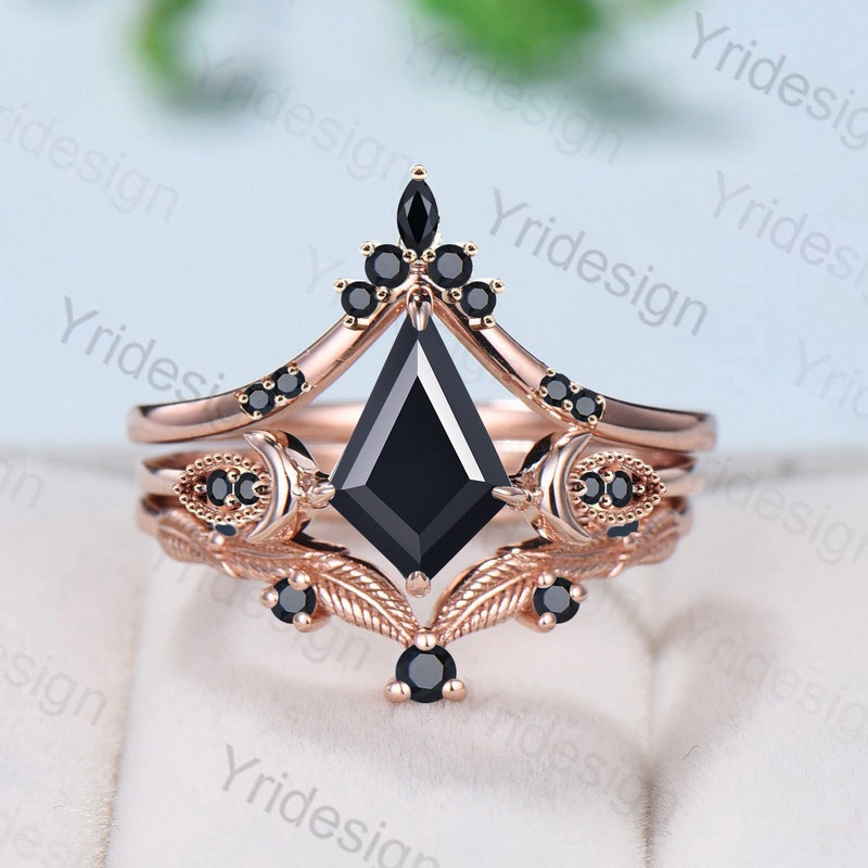 Art Deco Onyx Ring - Etsy