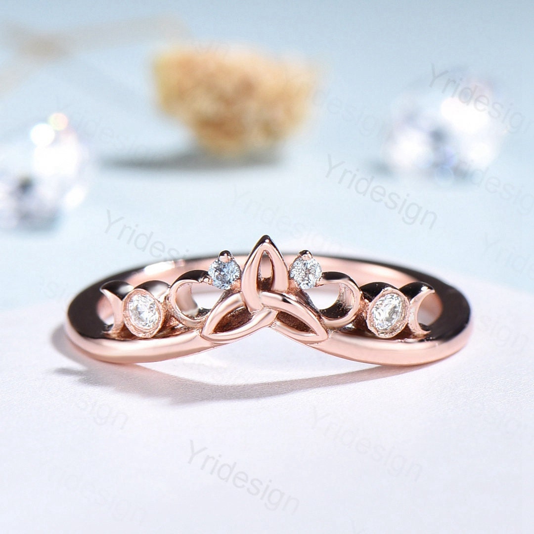 Norse Viking Diamond Wedding Band Women-unique Curved Alexandrite ...