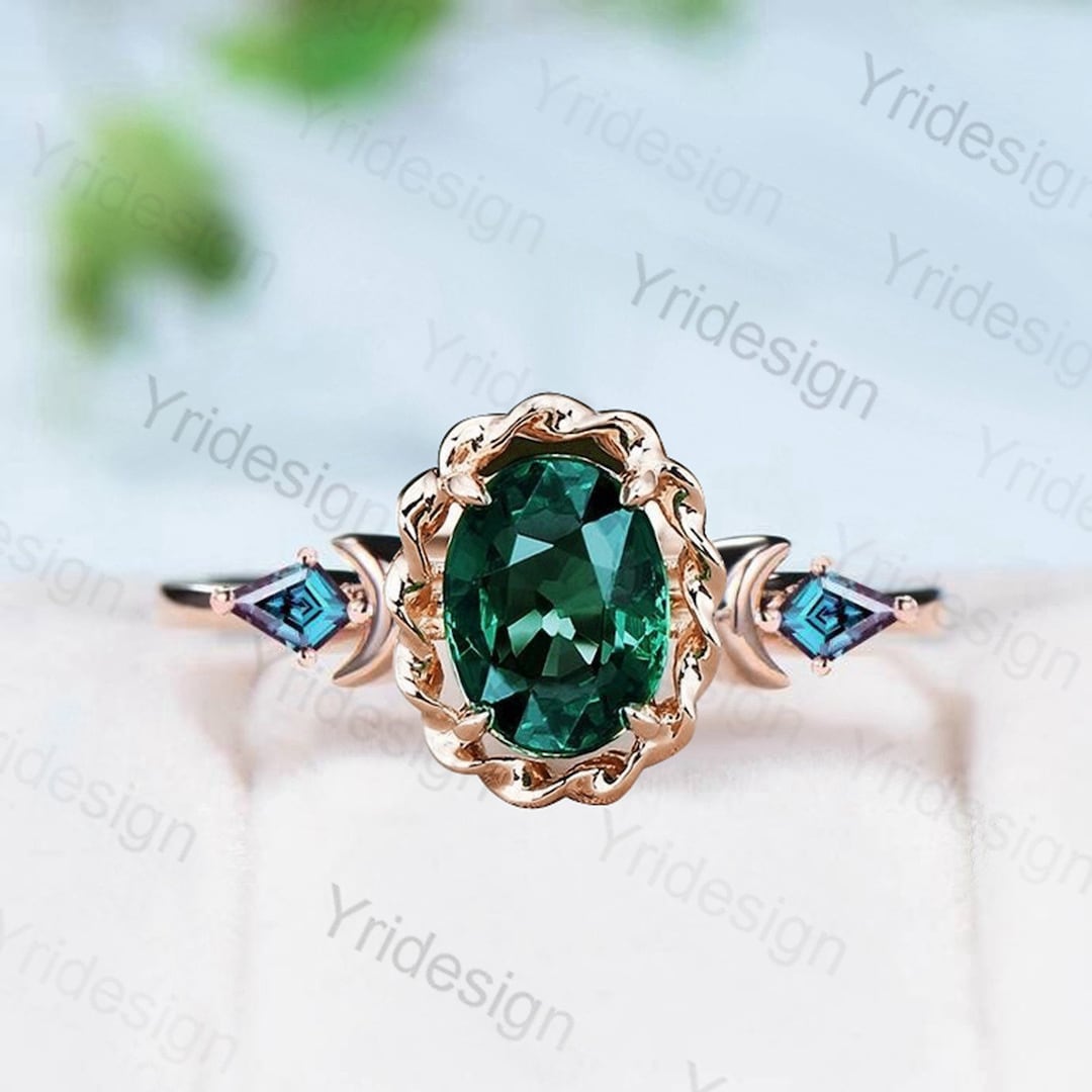 Vintage Emerald Moon Engagement Ring Unique Green Crystal Wedding Ring ...