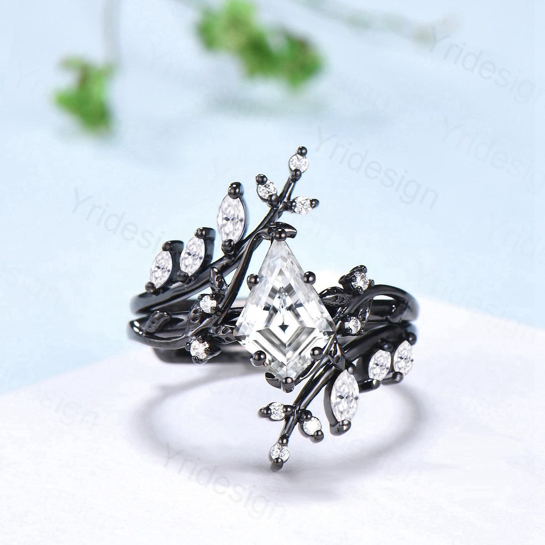 Gothic Kite Cut Lab Grown Diamond Engagement Ring Set, Black Gold Leaf ...