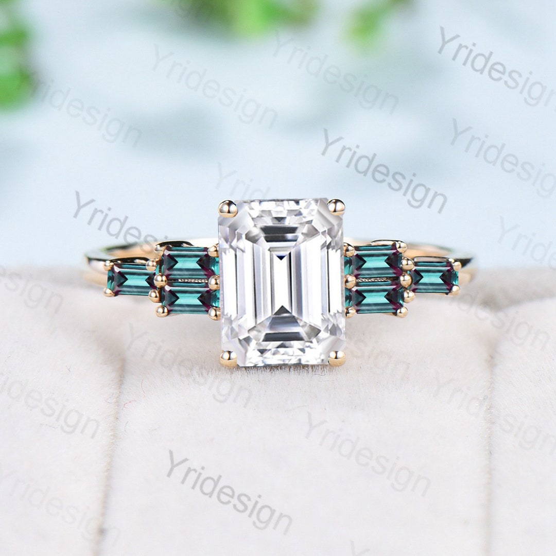 Vintage 2TCW Emerald Cut Moissanite Engagement Ring Cluster Baguette ...