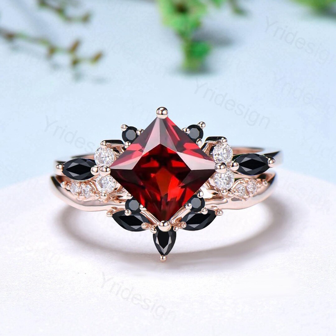 Vintage 2CT Princess Cut Garnet Engagement Ring Set Cluster Black ...