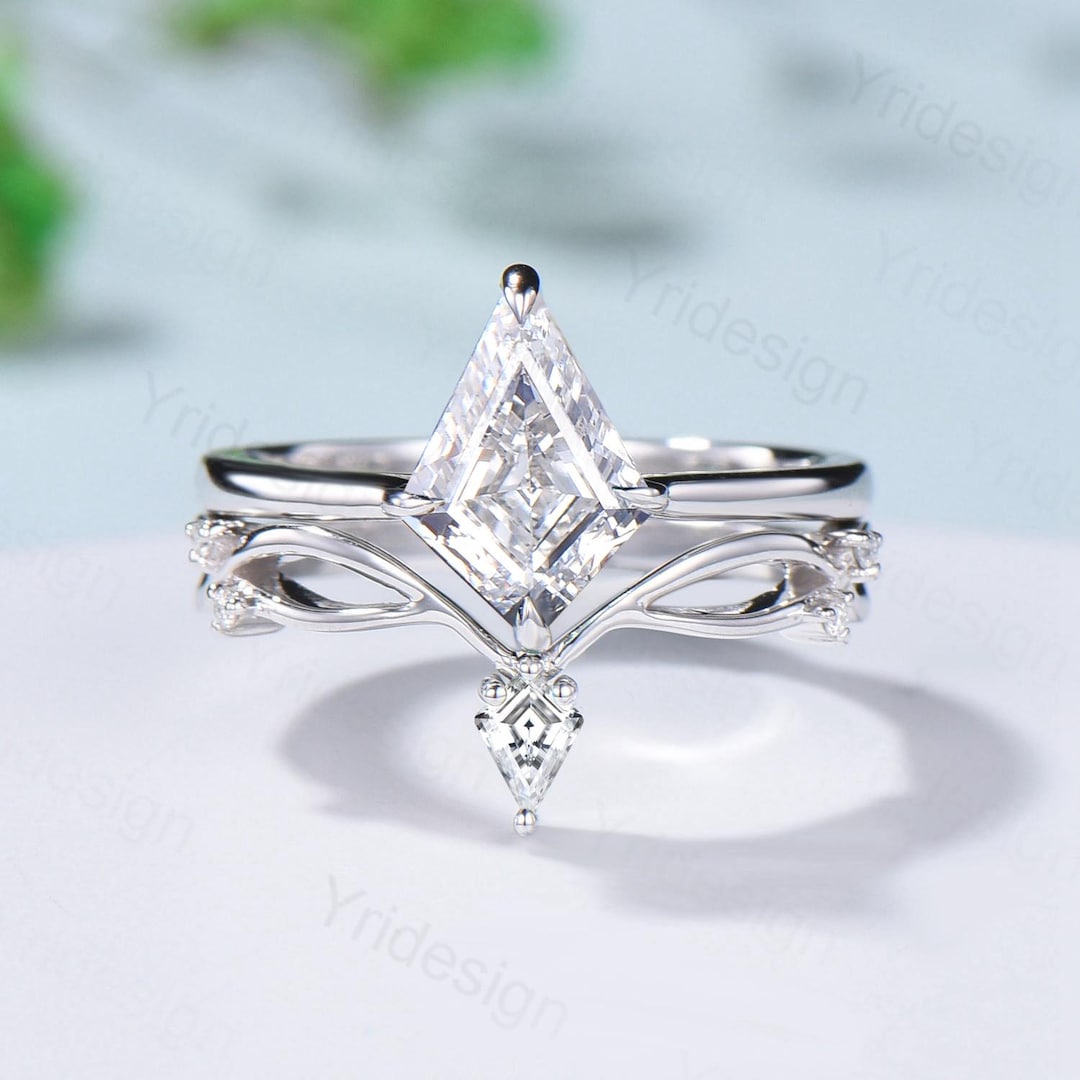 Vintage Kite Cut Diamond Engagement Ring Set Minimalist Lab Grown ...
