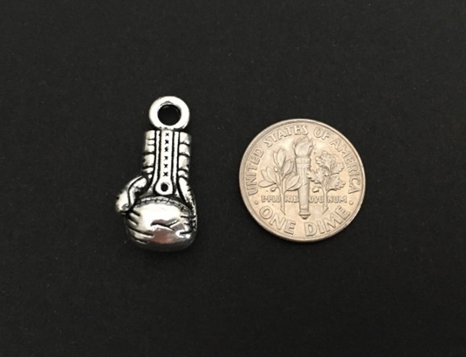 Boxing Glove Charm. Lot of 10 / 20 / 30 / 40 / 50 Pcs Silver | Etsy