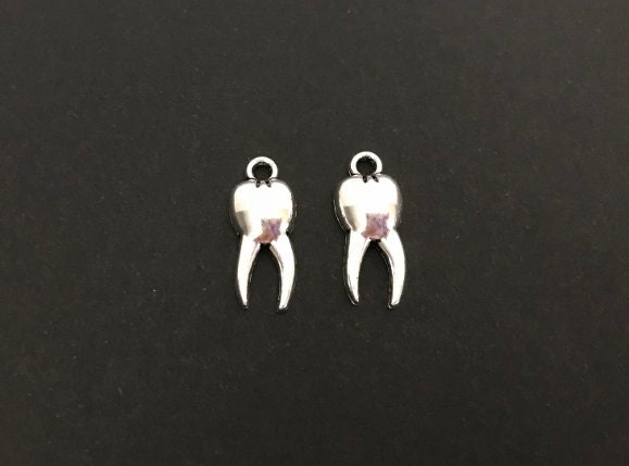 Tooth Charm. Dental Charm. Lot of 10 / 20 / 30 / 40 / 50 / 100 | Etsy