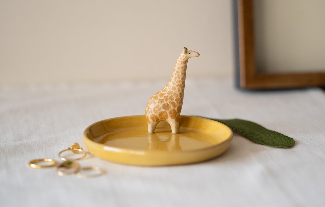 Handmade Ceramic Ring Dish With Giraffe - Etsy