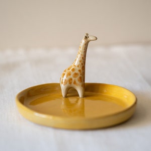 Handmade Ceramic Ring Dish With Giraffe - Etsy