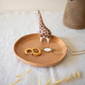 Handmade Ceramic Ring Dish With Giraffe - Etsy