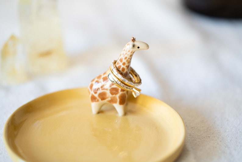 Handmade Ceramic Ring Dish With Giraffe - Etsy