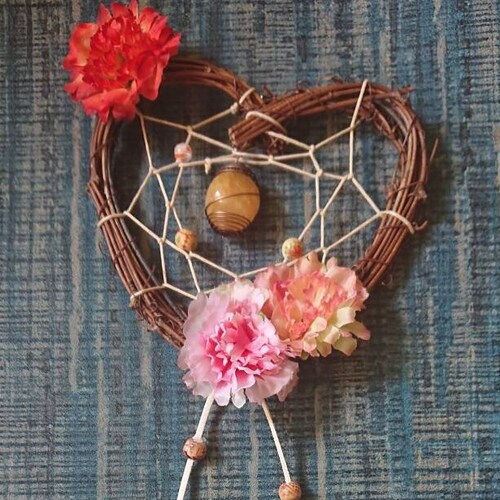 Driftwood Photo Frame Farmhouse Peg and String Photo Display | Etsy UK