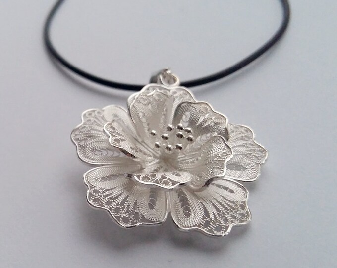 Flower Pendant Flor Grande - Sterling Silver Pendant Necklace ...