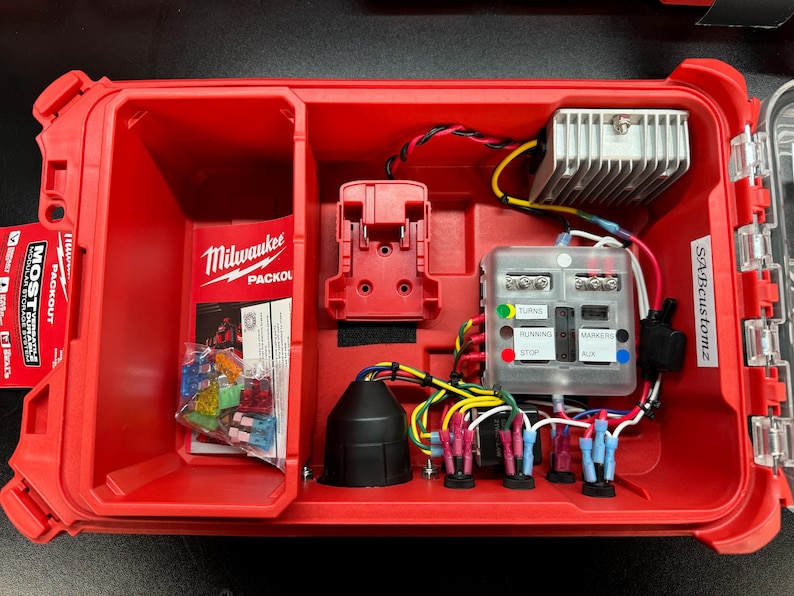 Milwaukee Packout M18 Tractor Trailer Light Tester With Inverter to 12v ...