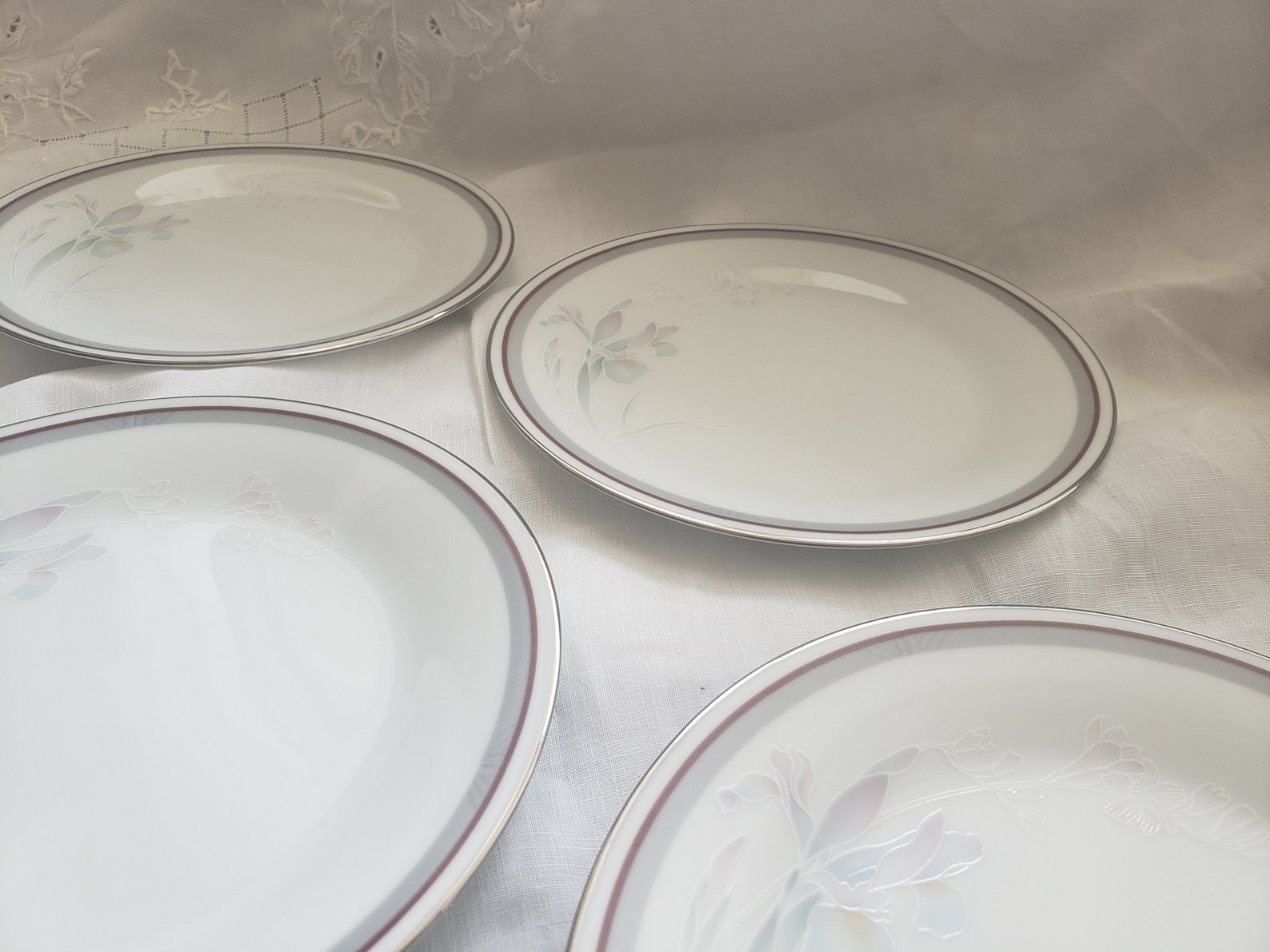 Set of 12 Floral Iris Noritake Japanese Fine China Porcelain - Etsy