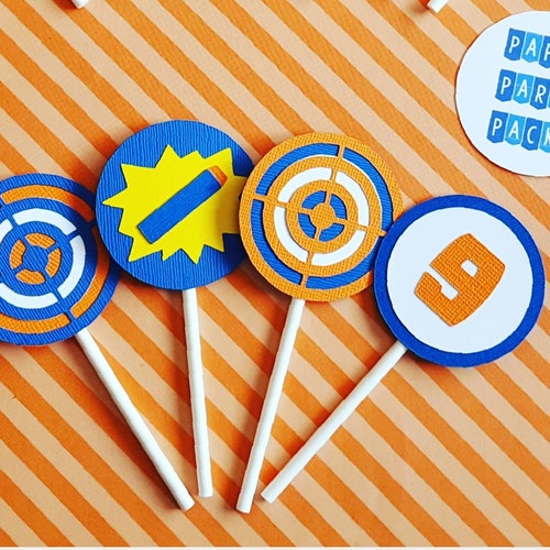 Set of 12 Target Themed Cupcake Toppers | Etsy