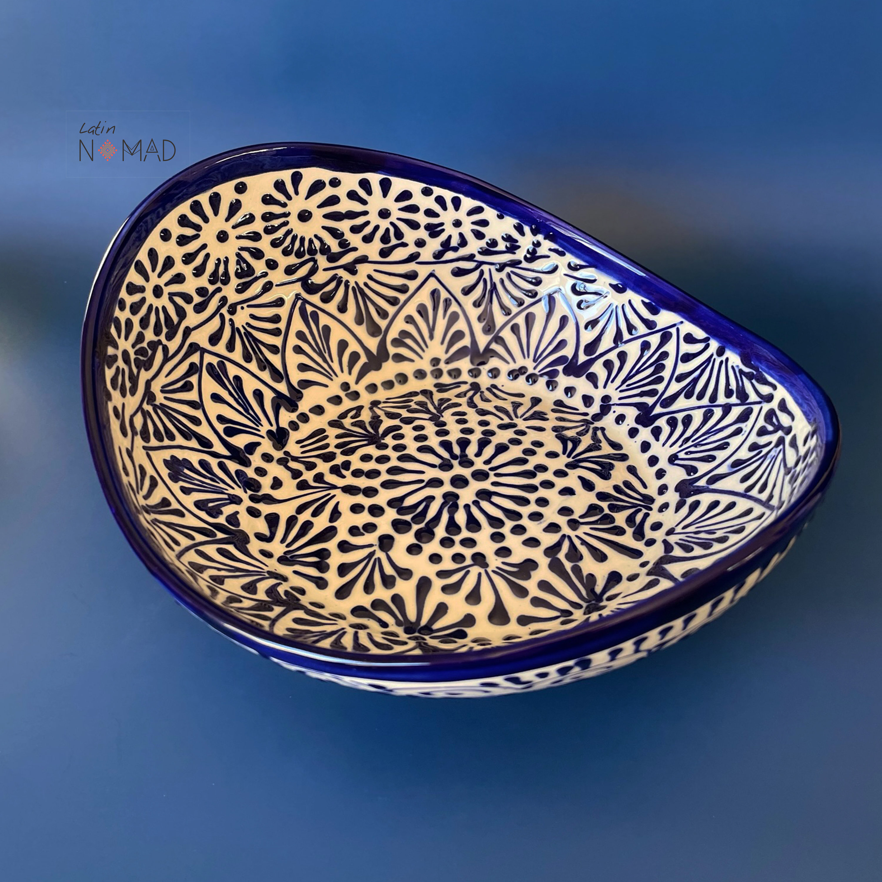 Camila Bowl in Blue & White Ceramic Pottery Serving Bowl Platters ...