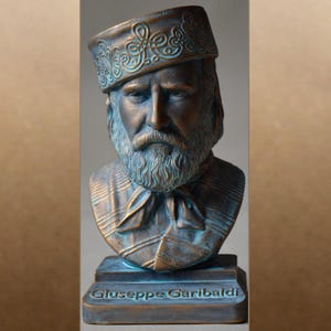 Giuseppe Garibaldi Bronze Patina Effect Imitation Bust Figure Sculpture ...
