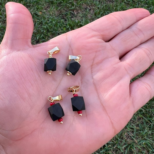 Azabache - Etsy