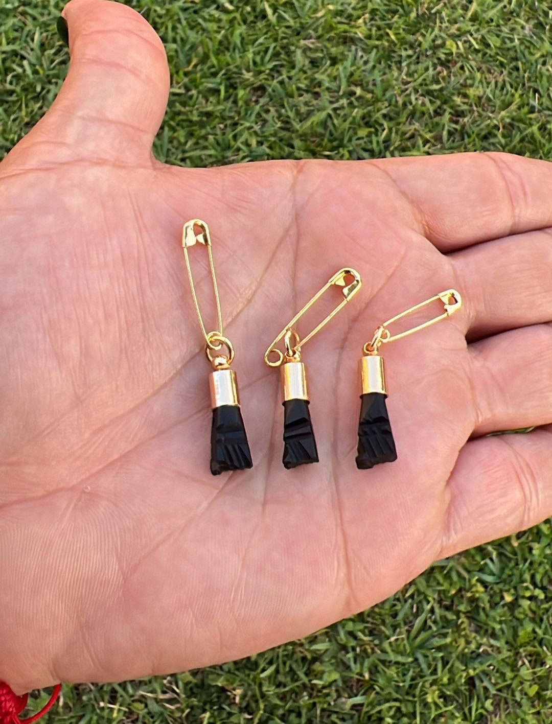 Azabache Pin: Jet Stone Amulet for Baby Protection - Etsy UK