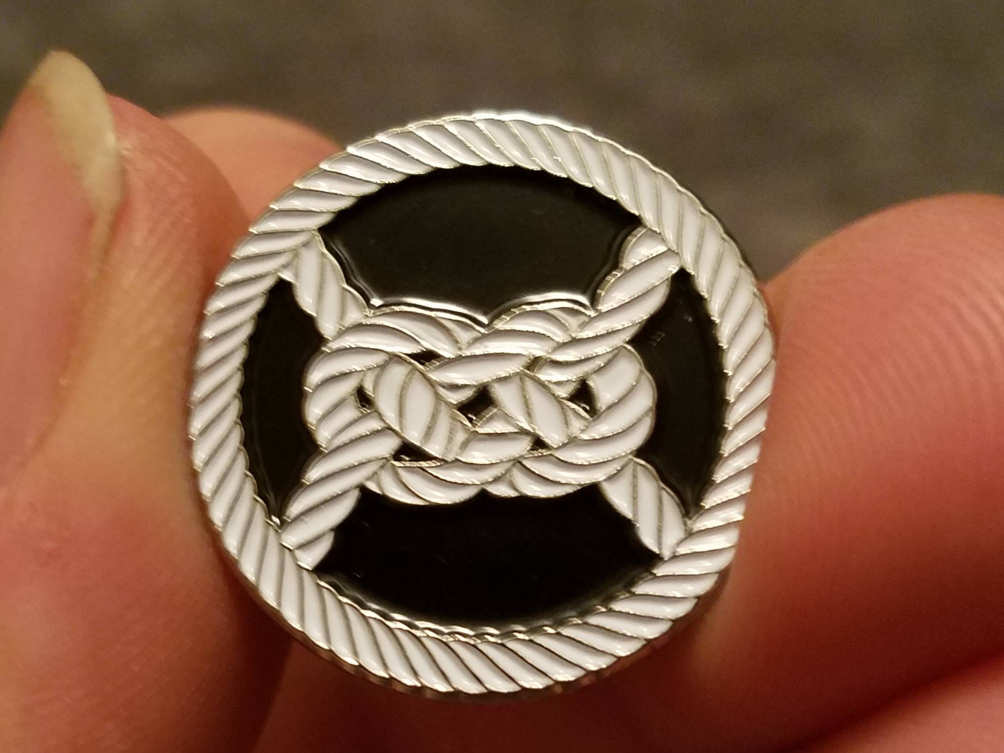 Shibari Enamel Rope Pin - Etsy