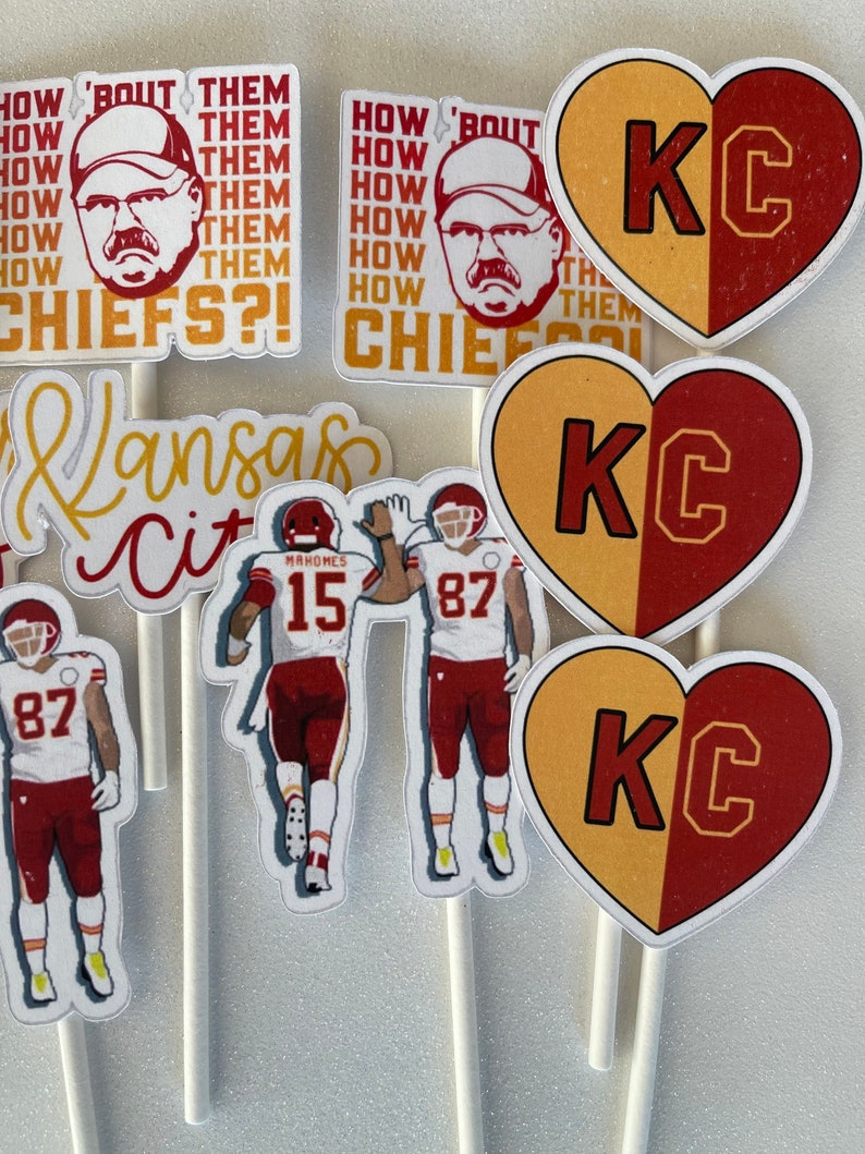 Chiefs Cupcake Toppers: Patrick Mahomes, NFL Football Decor - Etsy