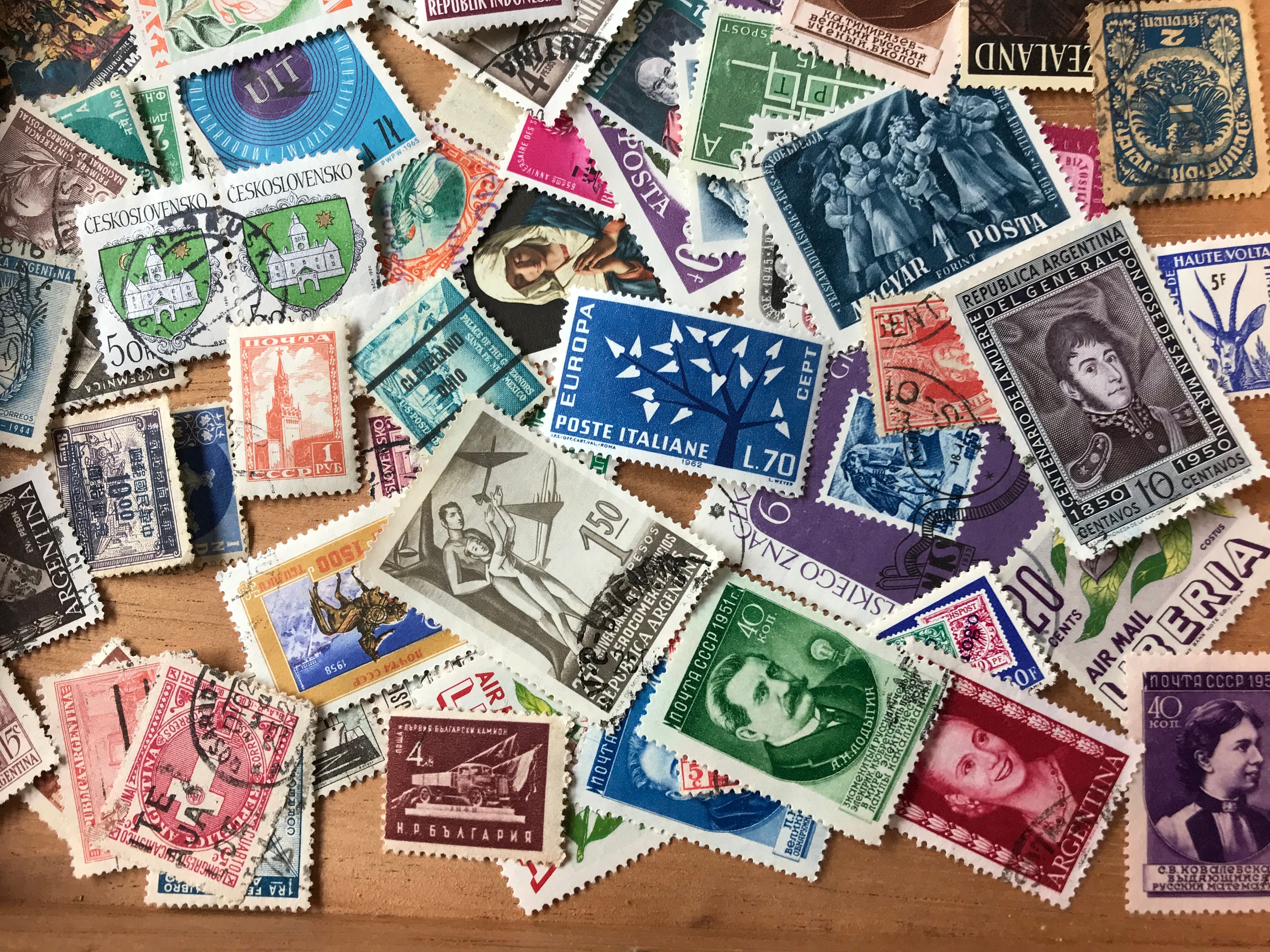 Packet of 50 Worldwide Postage Stamps for Travel Journals Junk - Etsy