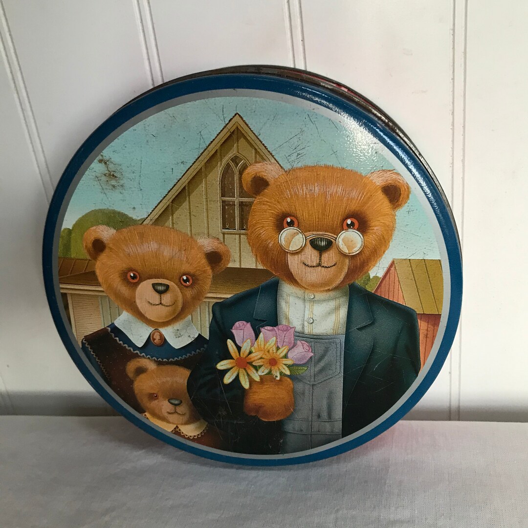 Vintage Bears Tin "american Gothic", 3 Bears Tin, Small Round Cookie ...