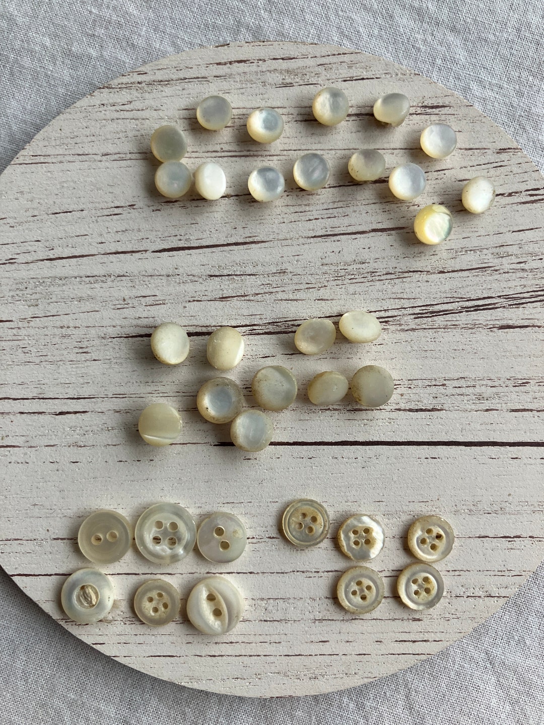 Lot of 35 Vintage Baby Buttons, Mother of Pearl, Natural Shell Buttons ...